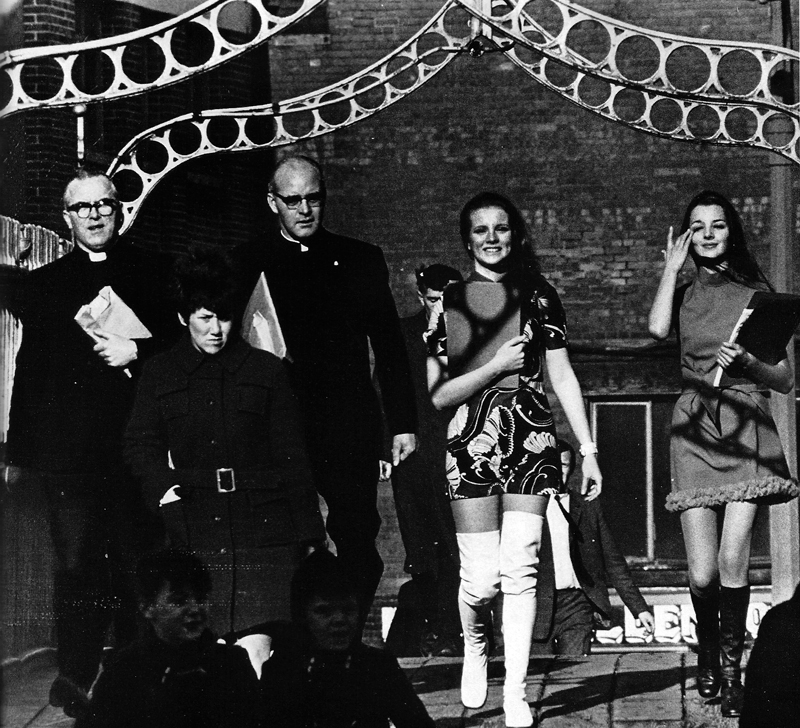 8 photos from The People of Ireland by Colman Doyle 1971 – Brand New Retro