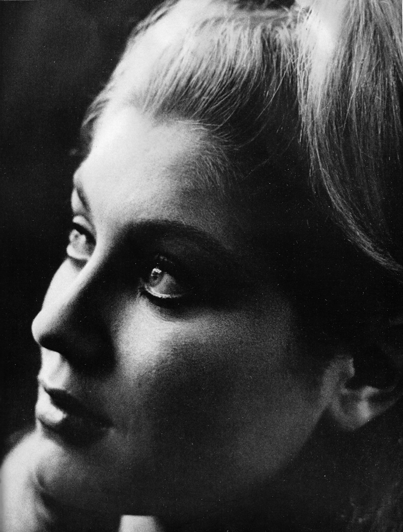 8 photos from The People of Ireland by Colman Doyle 1971 – Brand New Retro